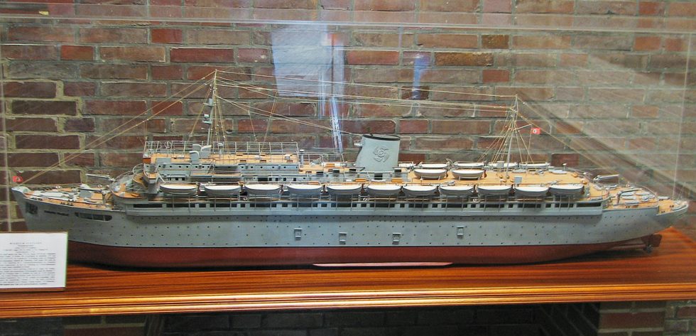 The sinking of Wilhelm Gustloff | The story behind the biggest maritime ...