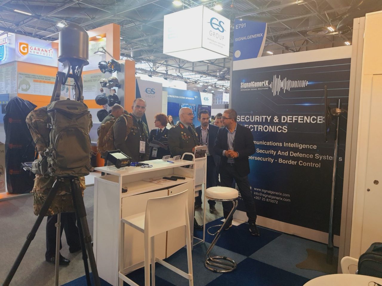 EXCLUSIVE | SignalGeneriX introduces “RF Hunter" at EUROSATORY 2022 ...