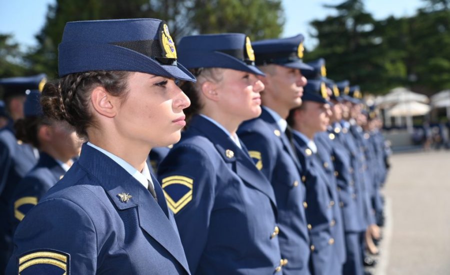 Σχολή Μονίμων Υπαξιωματικών Αεροπορίας | Ορκωμοσία Νέων Σμηνιών - 12 ...