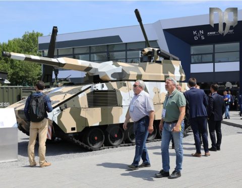 KMW | Tracked version of Boxer multi-role armoured vehicle unveiled at ...