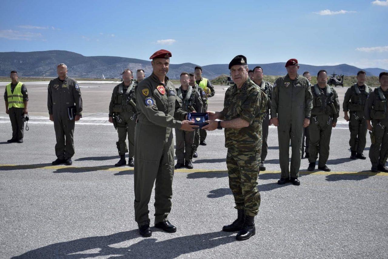 Hellenic Army General Staff | Apache and Kiowa Warrior demonstrate ...