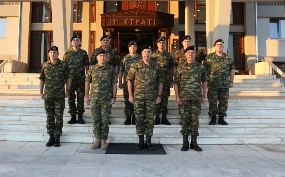 Hellenic Army General Staff | Apache and Kiowa Warrior demonstrate ...