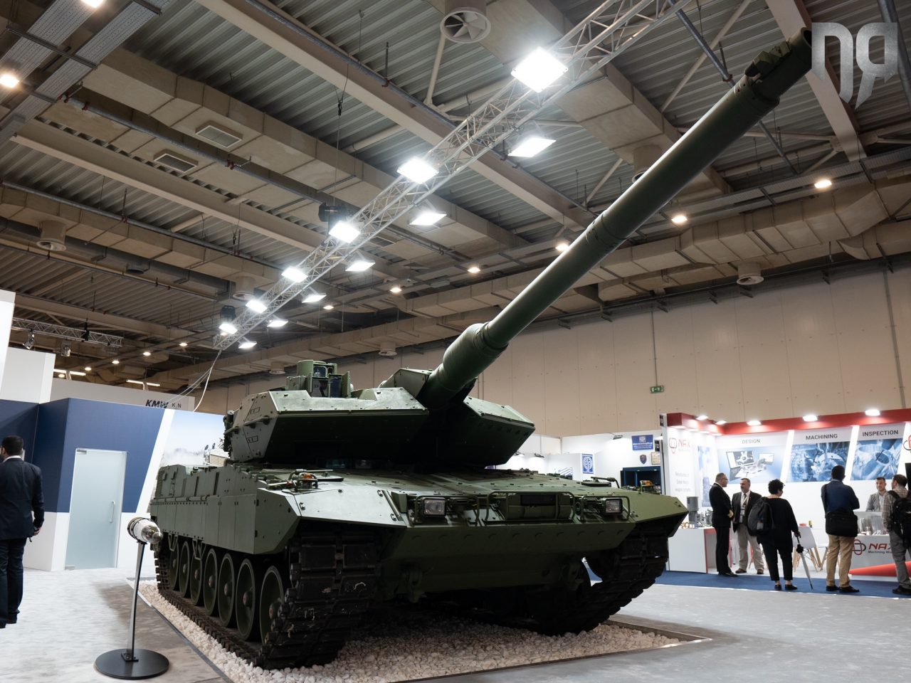 DEFEA 2023 | KMW on Leopard-2A7’s new capabilities | DEFENCE ReDEFiNED | News on Defence ...