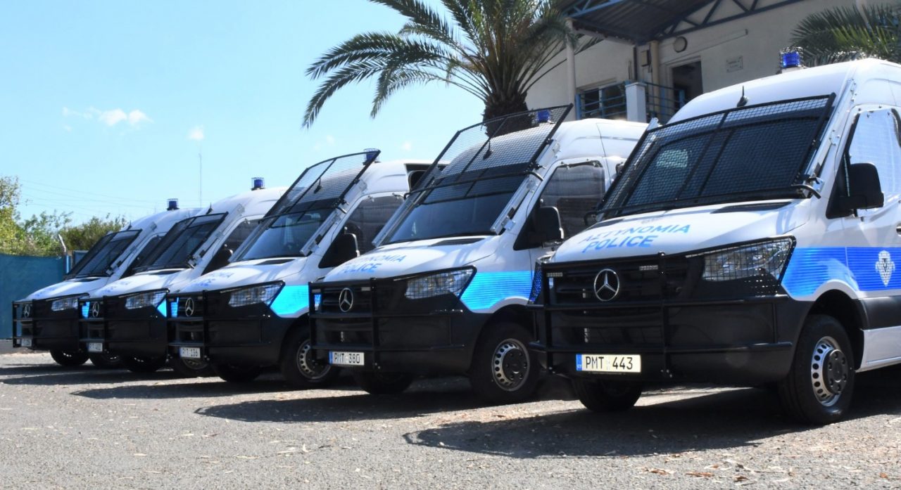 Cyprus Police | Five new anti-riot transport vehicles - Photos ...