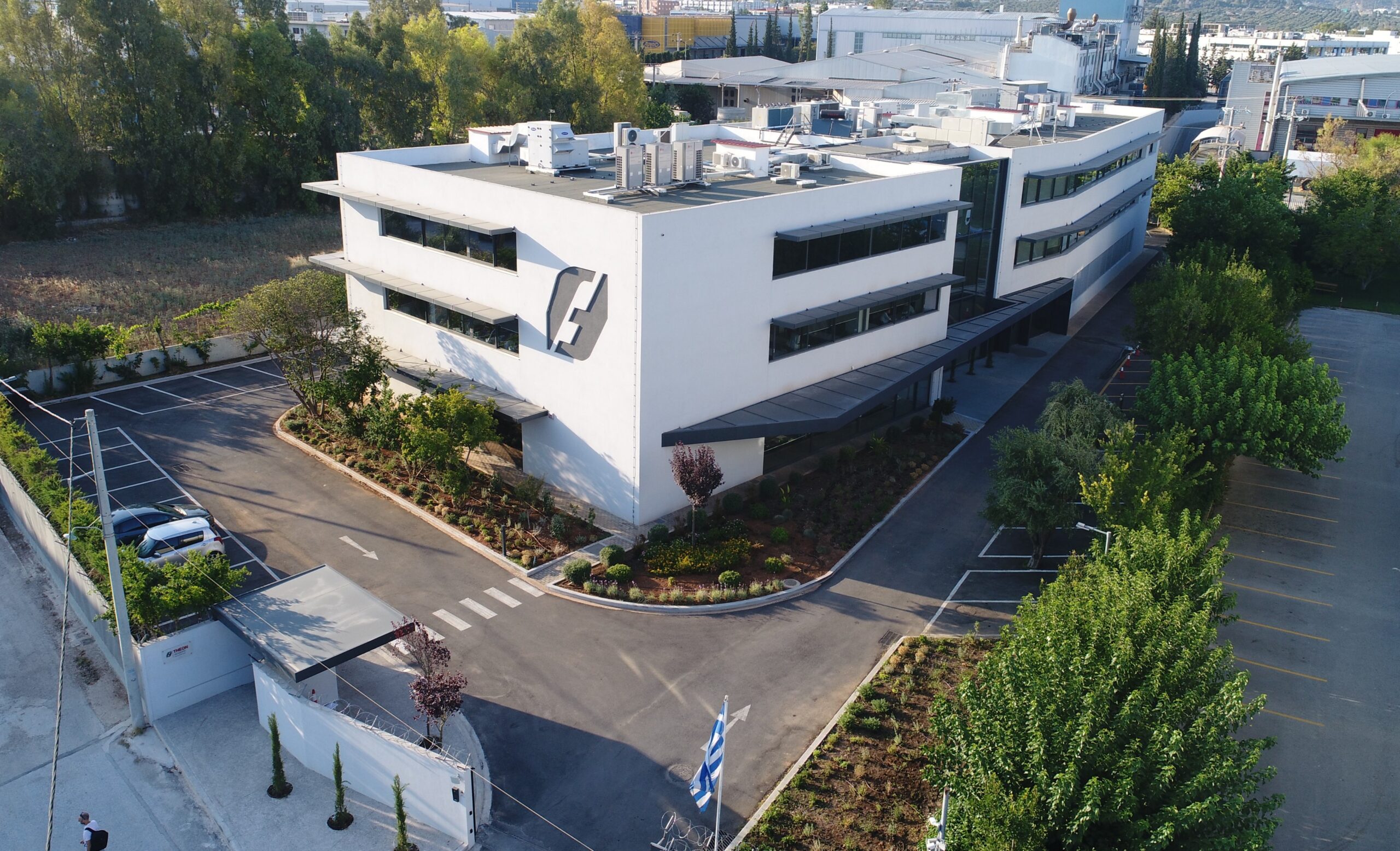 Ukraine | Eyes on the French VAB wheeled vehicles - VIDEO | DEFENCE ReDEFiNED | News on Defence ...